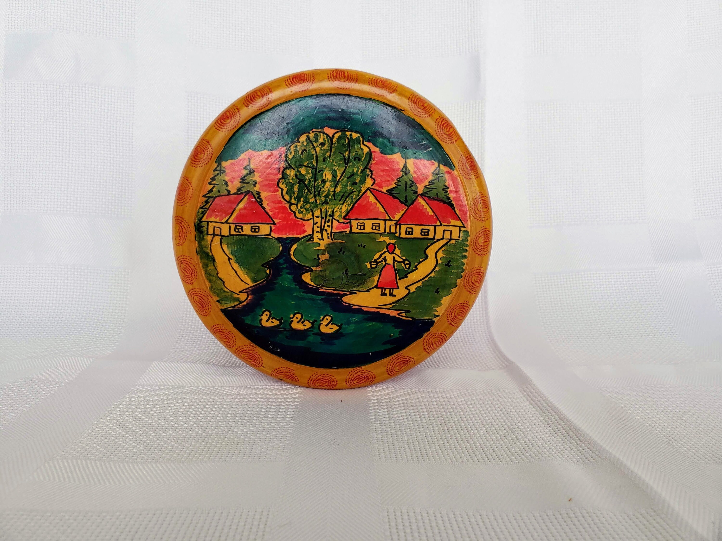 Vintage Russian Folk Art Hand-painted Round Wooden Trinket Box - Etsy