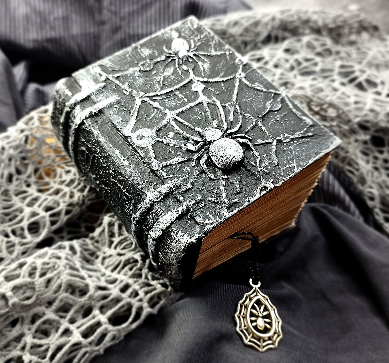 Minimalist Grimoire Journal, Gothic Cutecore Tiny Books With Spider ...