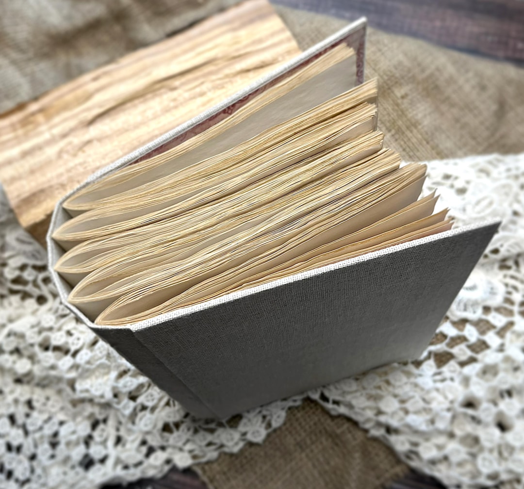 Thick Blank Junk Journal 200 or 300 Pages, Aged Paper Block for Junk ...