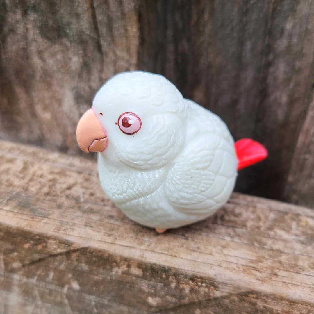 Albino African Grey Parrot Borb Figure - Hand Painted Resin Bird Figure ...