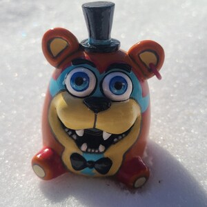 Glamrock Feddy Mini Resin Statue- Five Night's at Freddy's Security ...