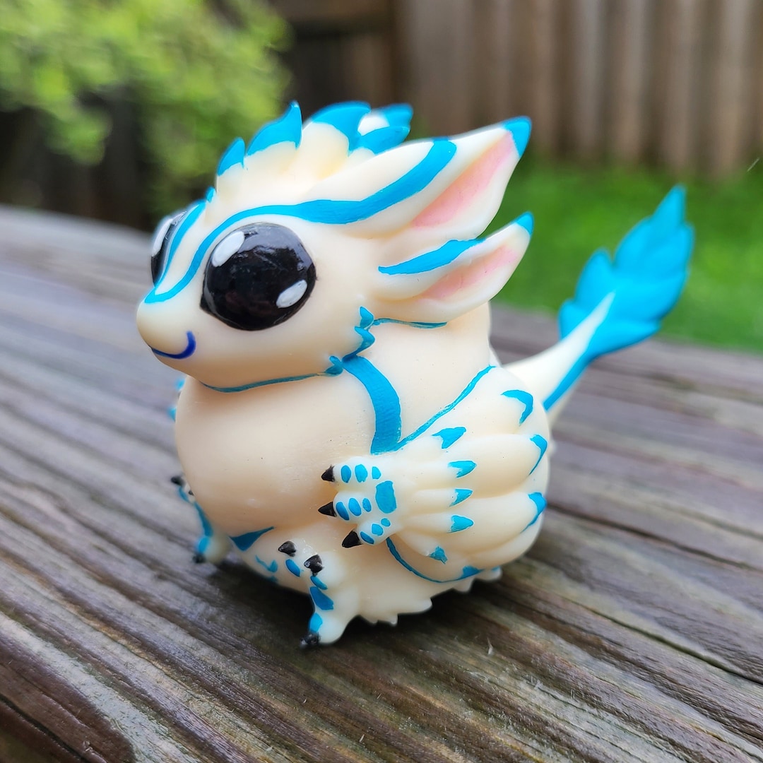 Avali Borb - Hand Painted Resin Alien Space Bird - Etsy