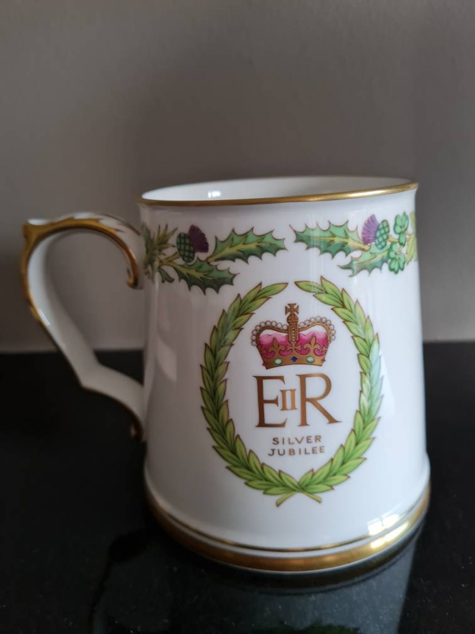 Spode Commemorative Mug - Queen Elizabeth II Silver Jubilee 1952-1977 ...