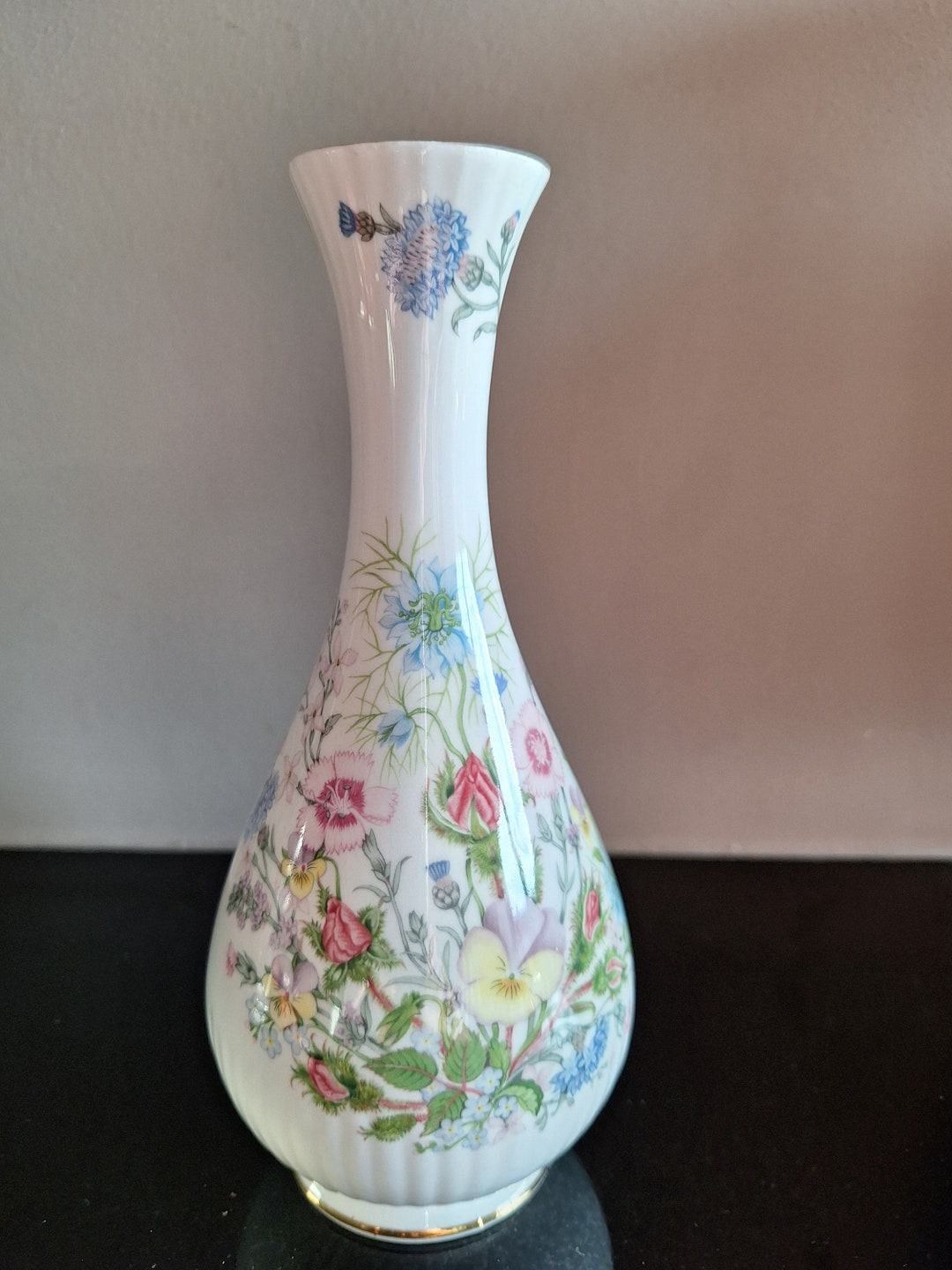 Aynsley Wild Tudor Bud Vase Bone China - Etsy UK