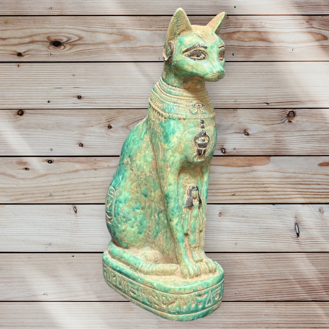 Pretty Statue of Egyptian Goddess Bastet Distinct Color Large Size With ...