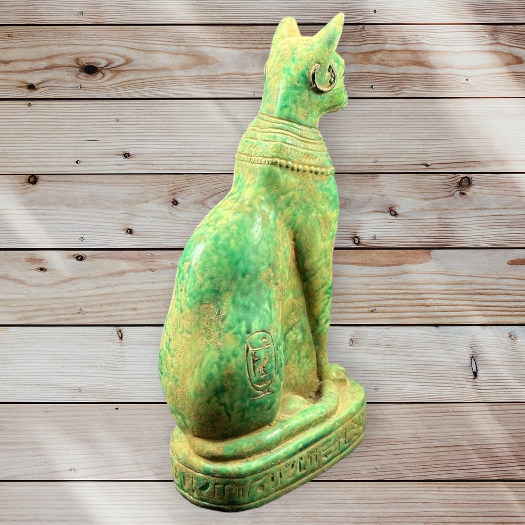 Pretty Statue of Egyptian Goddess Bastet Distinct Color Large Size With ...