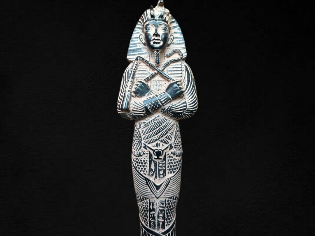 King Tut Statue: Ancient Egyptian Tutankhamun Figurine - Etsy