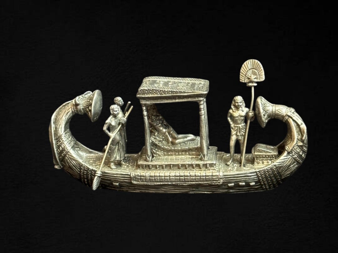 Egyptian Queen Cleopatra Ship Queen Cleopatra Ship Ancient Egyptian ...