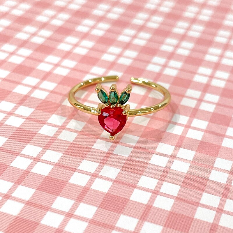 Strawberry Ring - Etsy