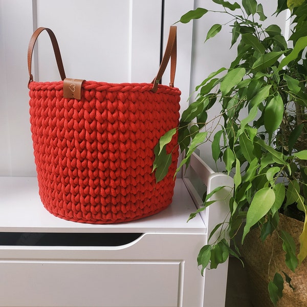 Red Basket - Etsy