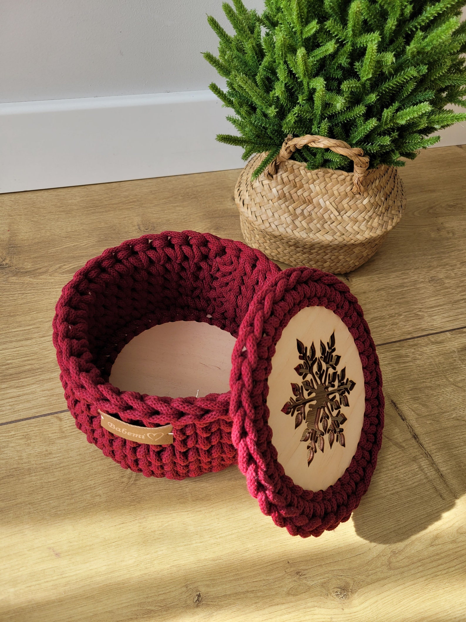 Christmas Gift Basket, Crochet Basket With Plywood Snowflake Lid ...