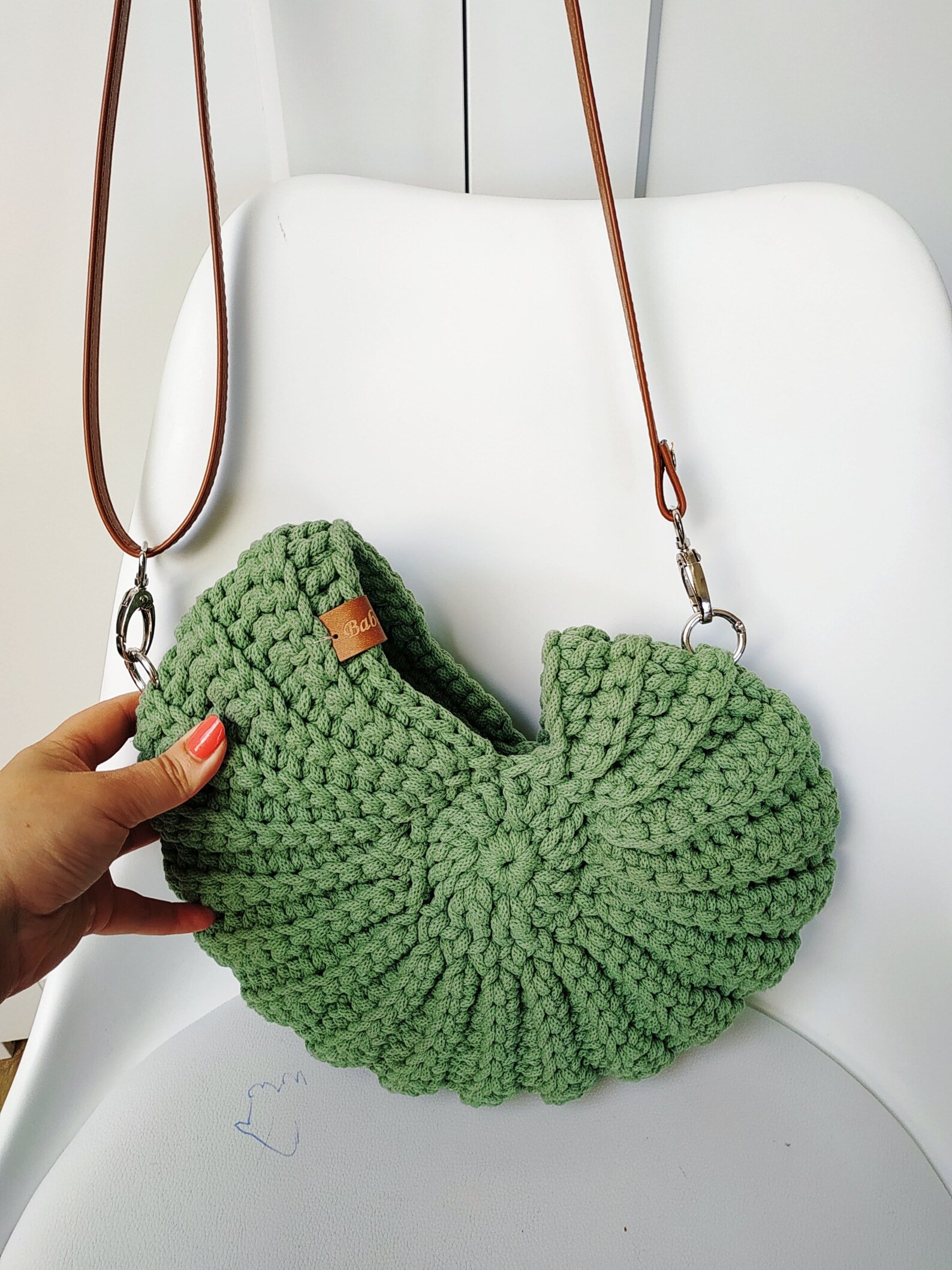 Nautilius Seashell Crossbody Bag, Crochet Shell-shaped Bag in Sage Moss ...