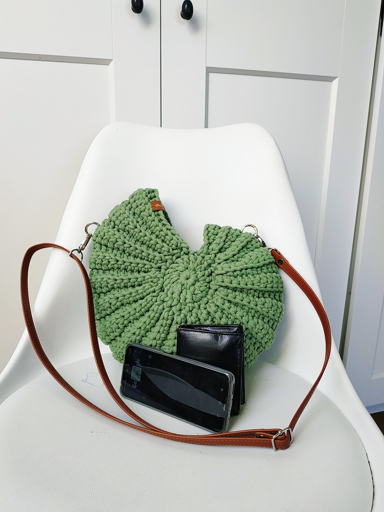 Nautilius Seashell Crossbody Bag, Crochet Shell-shaped Bag in Sage Moss ...
