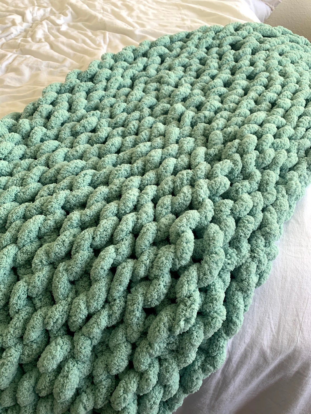 CHUNKY KNIT THROW- Spa Blue. Hand Knitted, 4x6 Blanket. - Etsy
