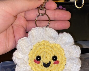 Smiley Daisy Enamel Keychain Daisy Keychain Bag Charm - Etsy