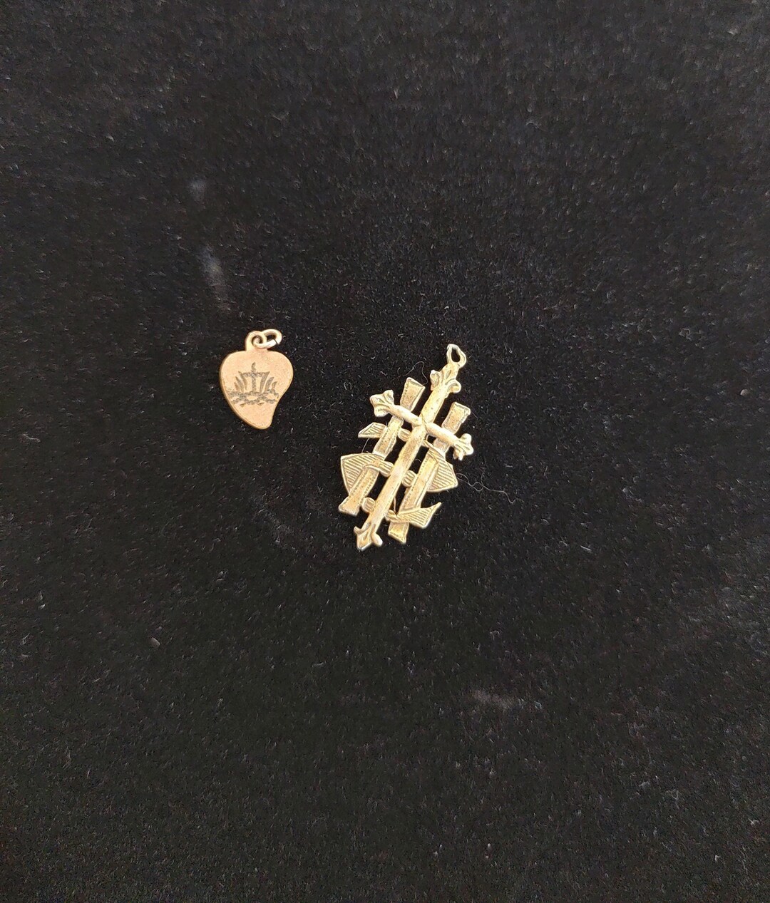 Vintage IHS Cross Medal and Tiny Bleeding Heart Gold Wash Charm LOT - Etsy