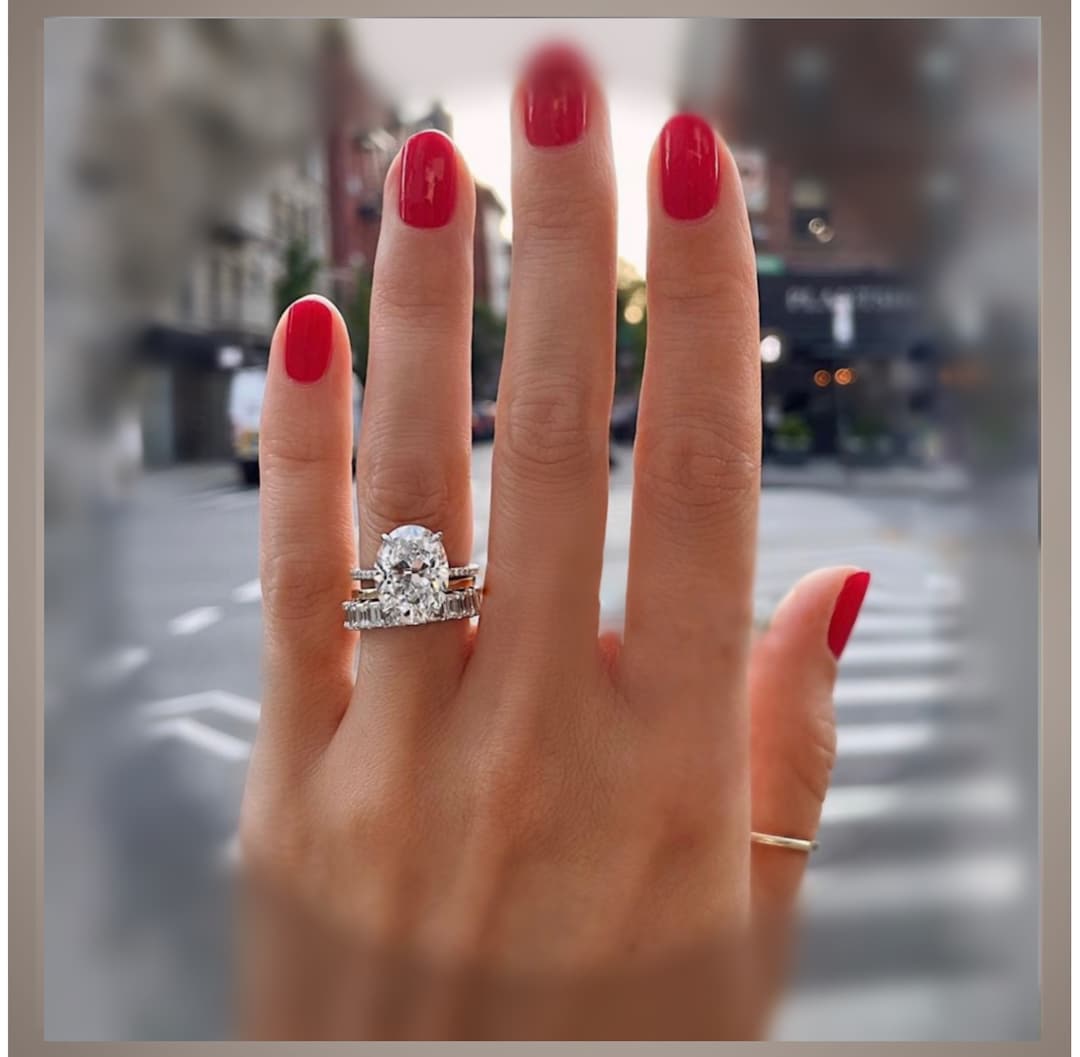 On Sale 4.10 Carat Oval Diamond Solitaire Engagement Ring VS1 Platinum ...