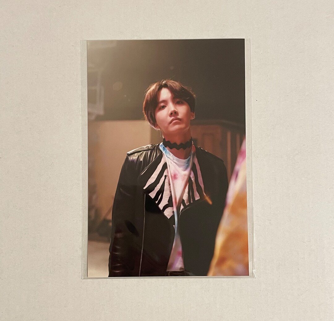 Official 방탄소년단 BTS J-HOPE Photocard PC From Weverse - Etsy
