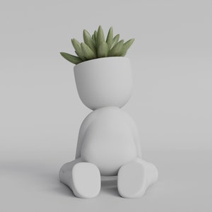 Cute Kneeling Figure Planter - 3D Printed Succulent Pot - Adorable Home ...