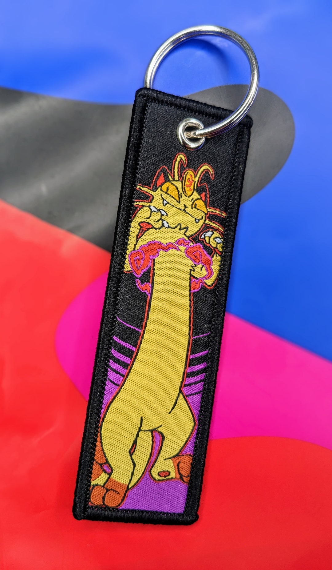 Gigantamax Meowth Pokemon Woven Keyring - Etsy