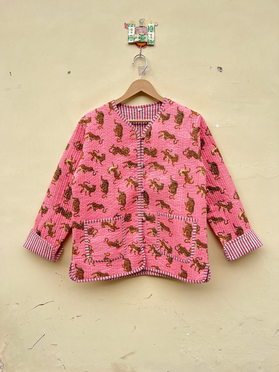 Pink Tiger Print Reversable Hand Block Print Cotton Quilted Jacket ...