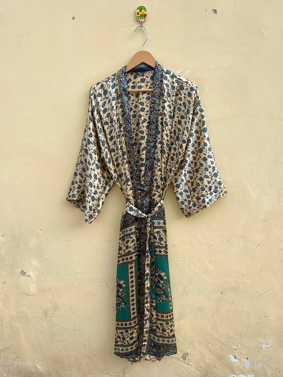 Beautiful and Unique Colourful Silk Vintage Kimono for Women - Etsy