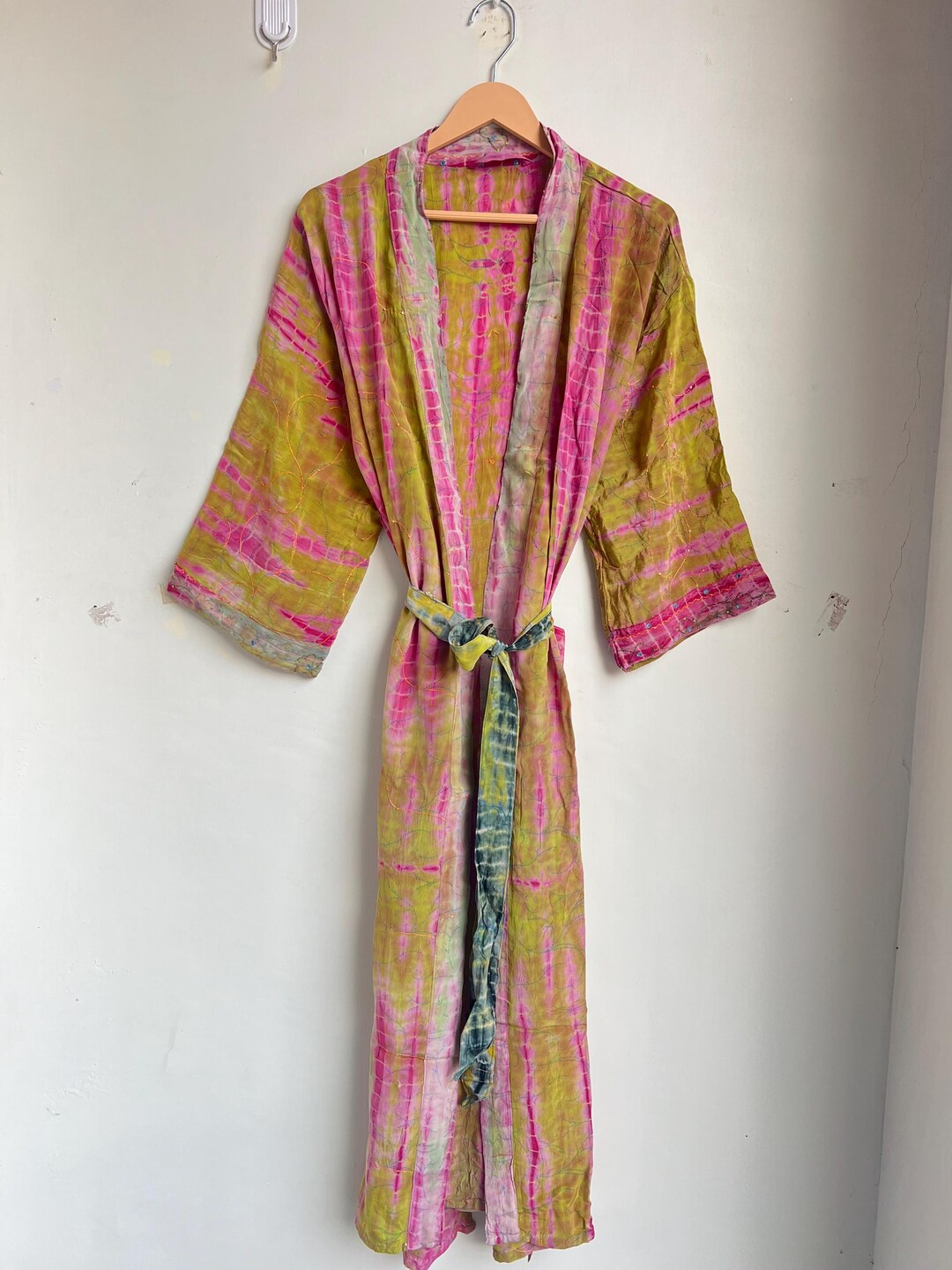 Bohemian Tie Dye Robe Crepe Silk Kimono Hand Dyed Robe Vintage Sari ...