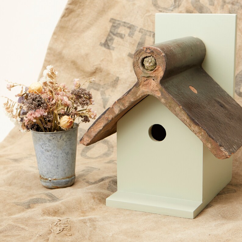 Lintal Birdhouse - BOSCOMBE - Etsy