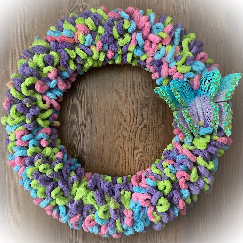 Loop Yarn Wreaths - Etsy