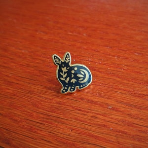 Moon Rabbit Miso Enamel Pin - Year of the Rabbit - Etsy