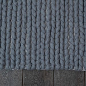 The Indoor Store - Hand Knitted Chunky Wool Area Rug, Grey, Cable Knit ...