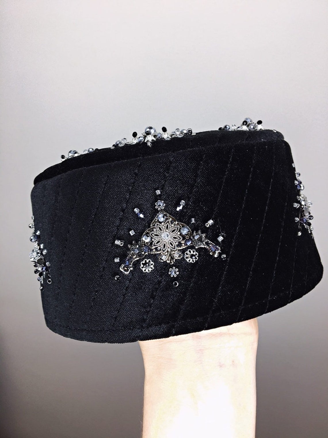 Hand embroidered tatar folk hat tubeteika islamic pray hat | Etsy