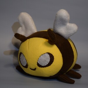Handmade Cute Bumble Bee Plush - Etsy