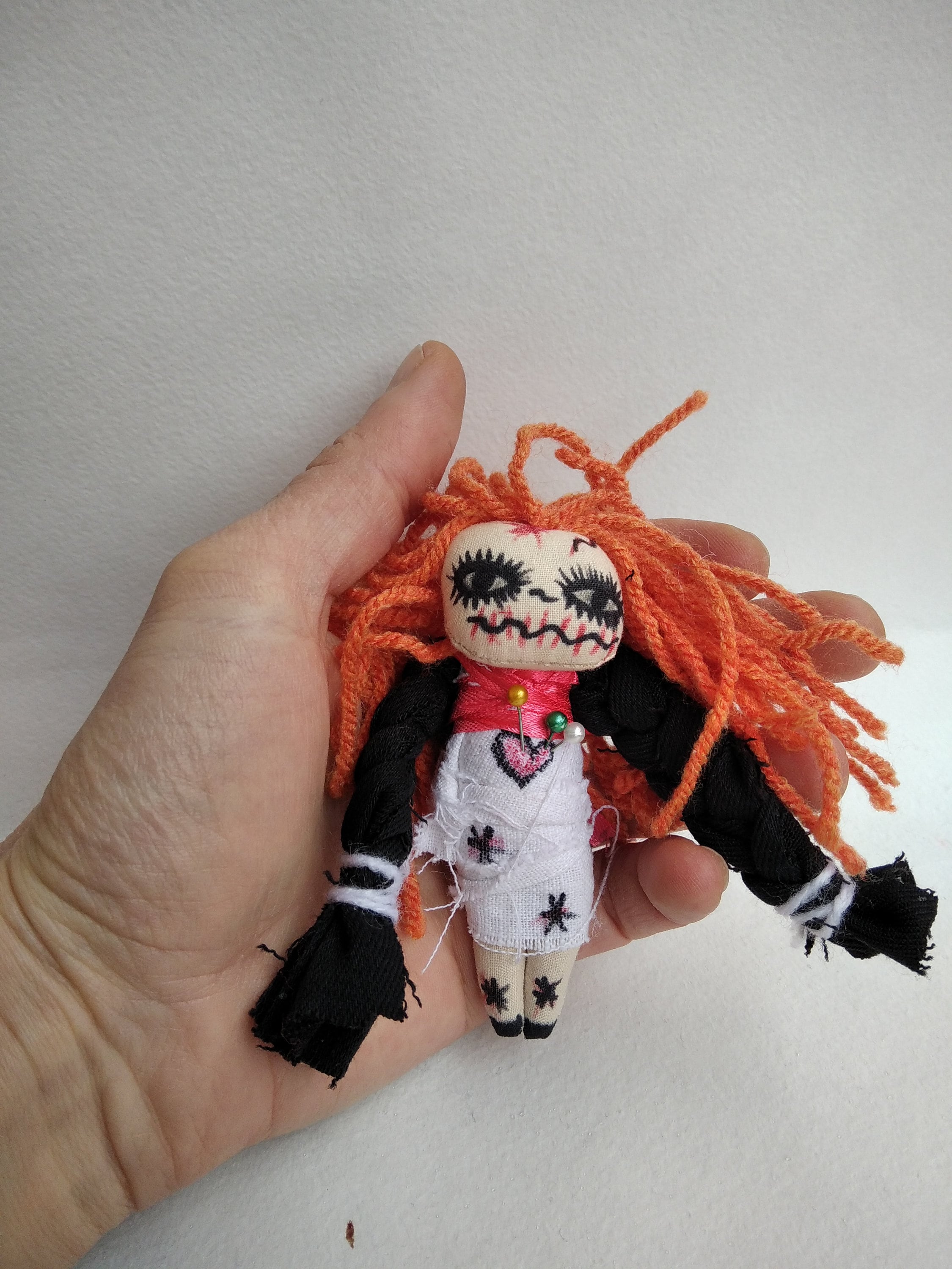 Voodoo Doll With Pins - Etsy Denmark