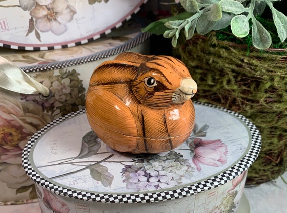 Vintage Paper Mache Lacquer Bunny Box Made in India H… - Gem