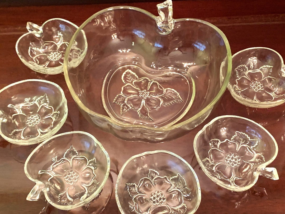 Vintage Apple Orchard Bowl Set Large Serving Bowl and 6 Fruit Dessert ...