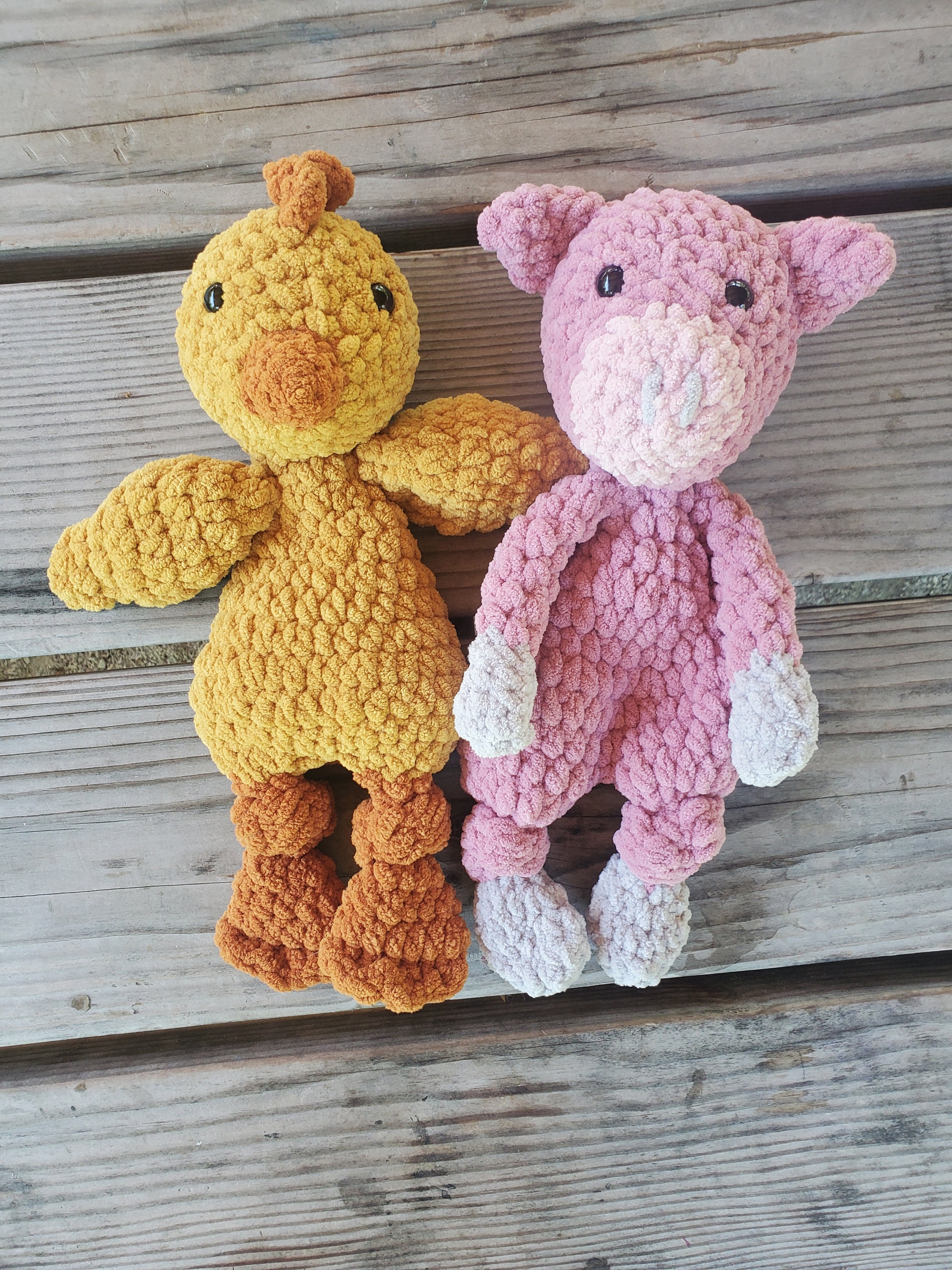 Crochet Pig Knotted Lovey / Farm Animals/ Baby Shower Gifts/ Nursery ...