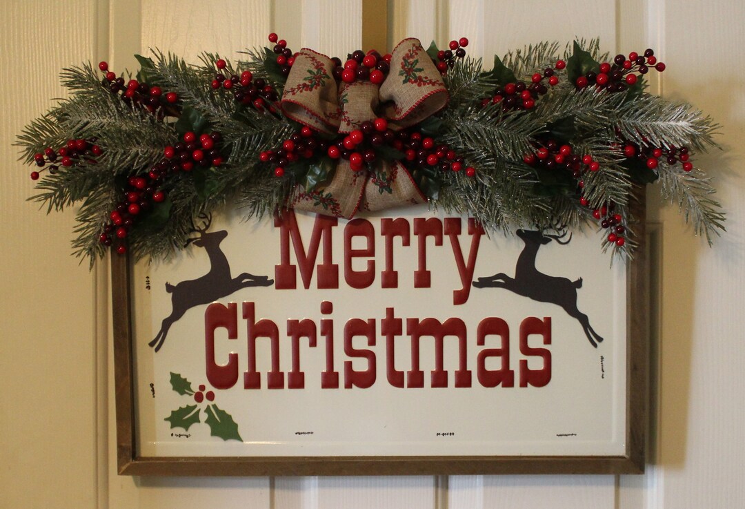 Merry Christmas Deer Sign - Etsy