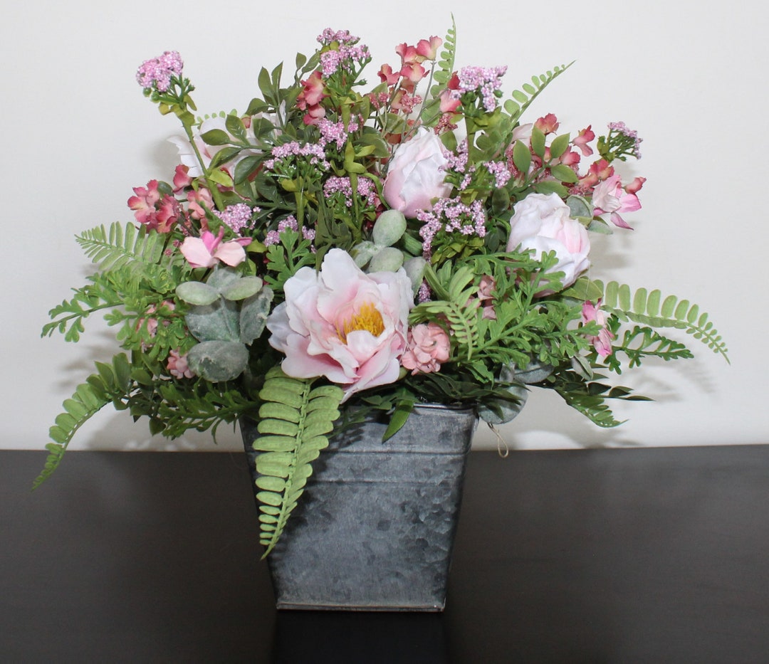 Pink Farmhouse Country Centerpiece - Etsy