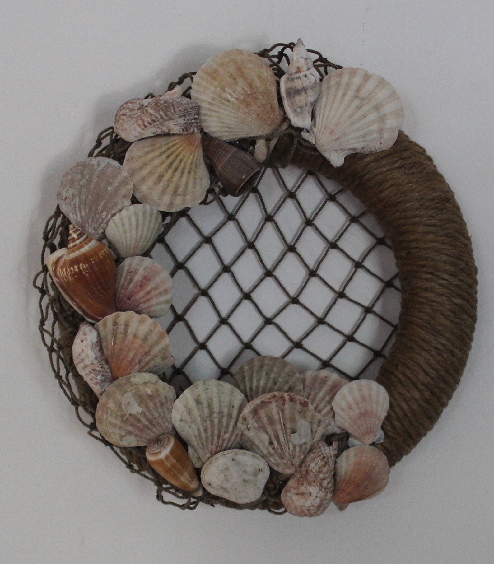 Jute Shell Wreath - Etsy