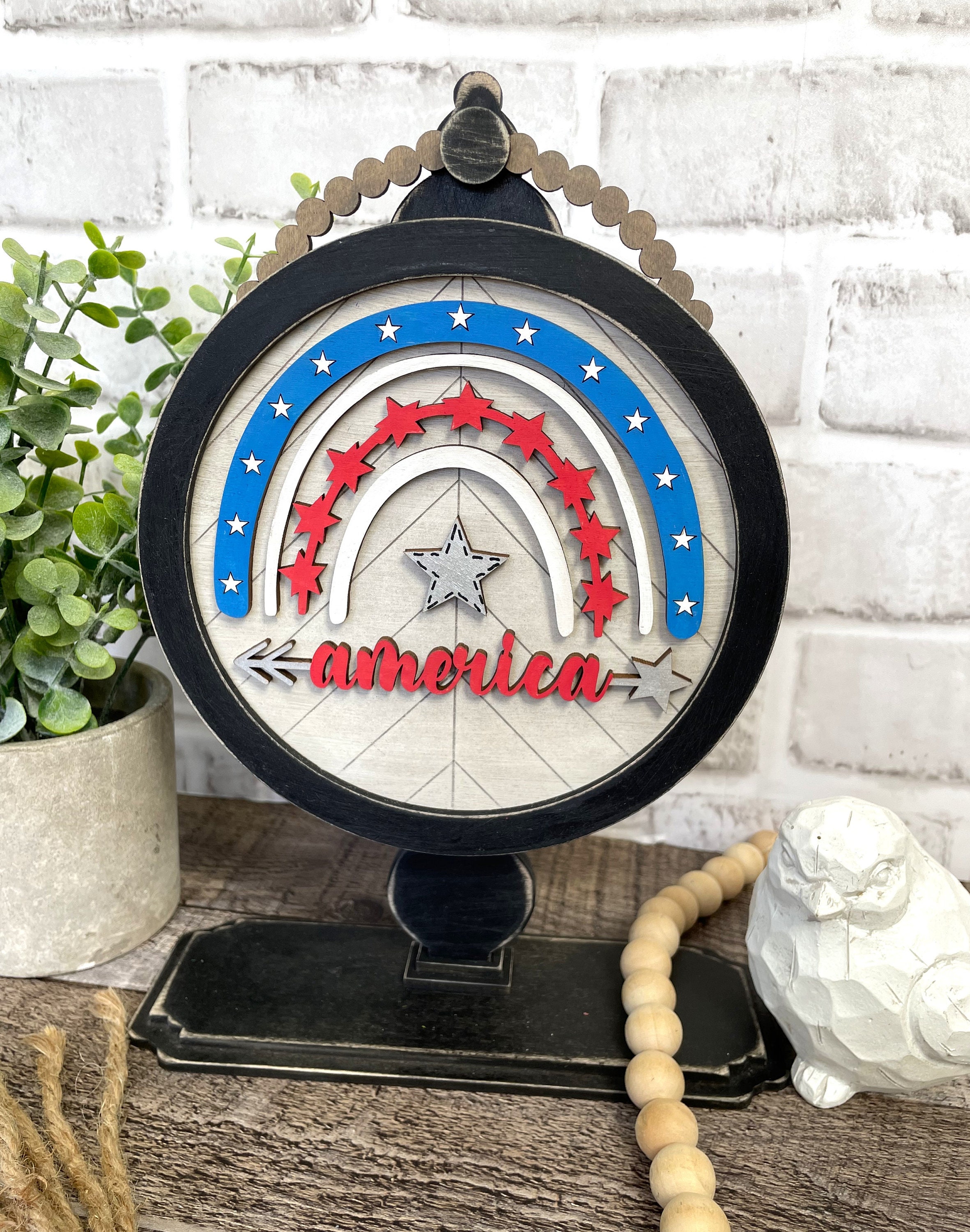 America Rainbow Tabletop Round Sign Holder - Wood Blanks for Painting ...
