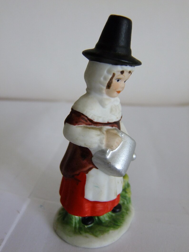 Vintage Kitsch Welsh Lady Ceramic Wales Souvenir Ornament Retro 60s 70s ...