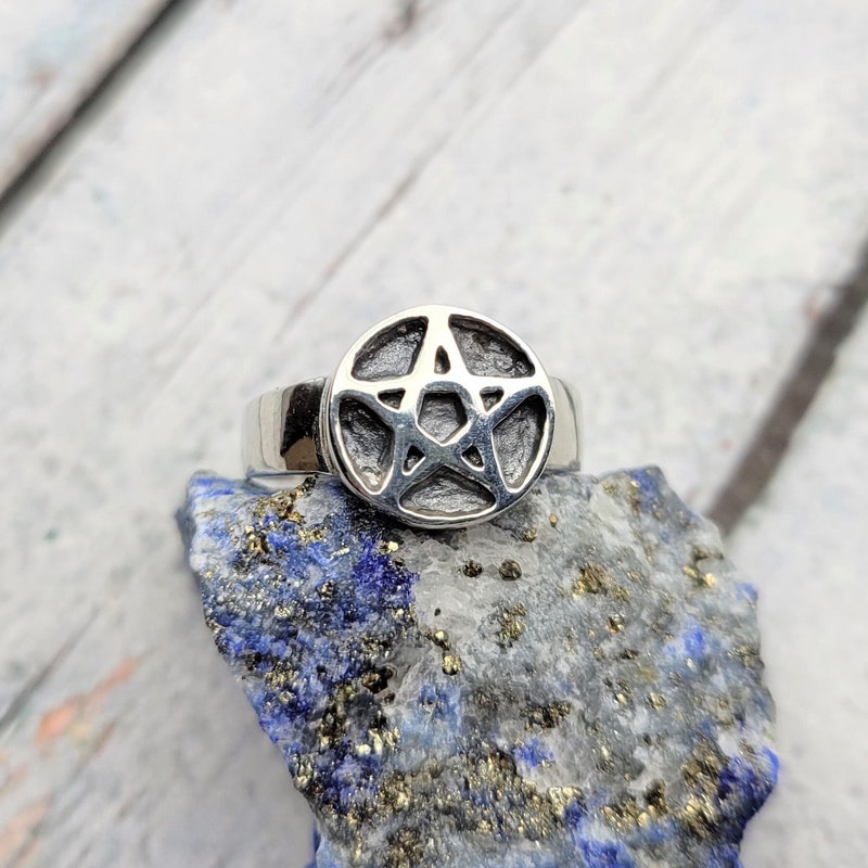 Wicca Ring - Etsy