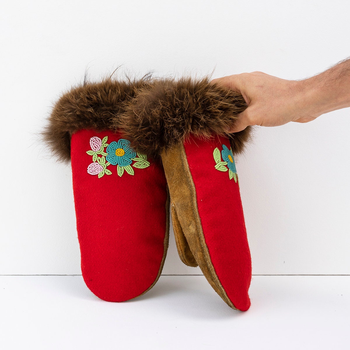 Vintage Ojibwe Beaded Felt and Moose Skin Gauntlet Mittens 1950s ...