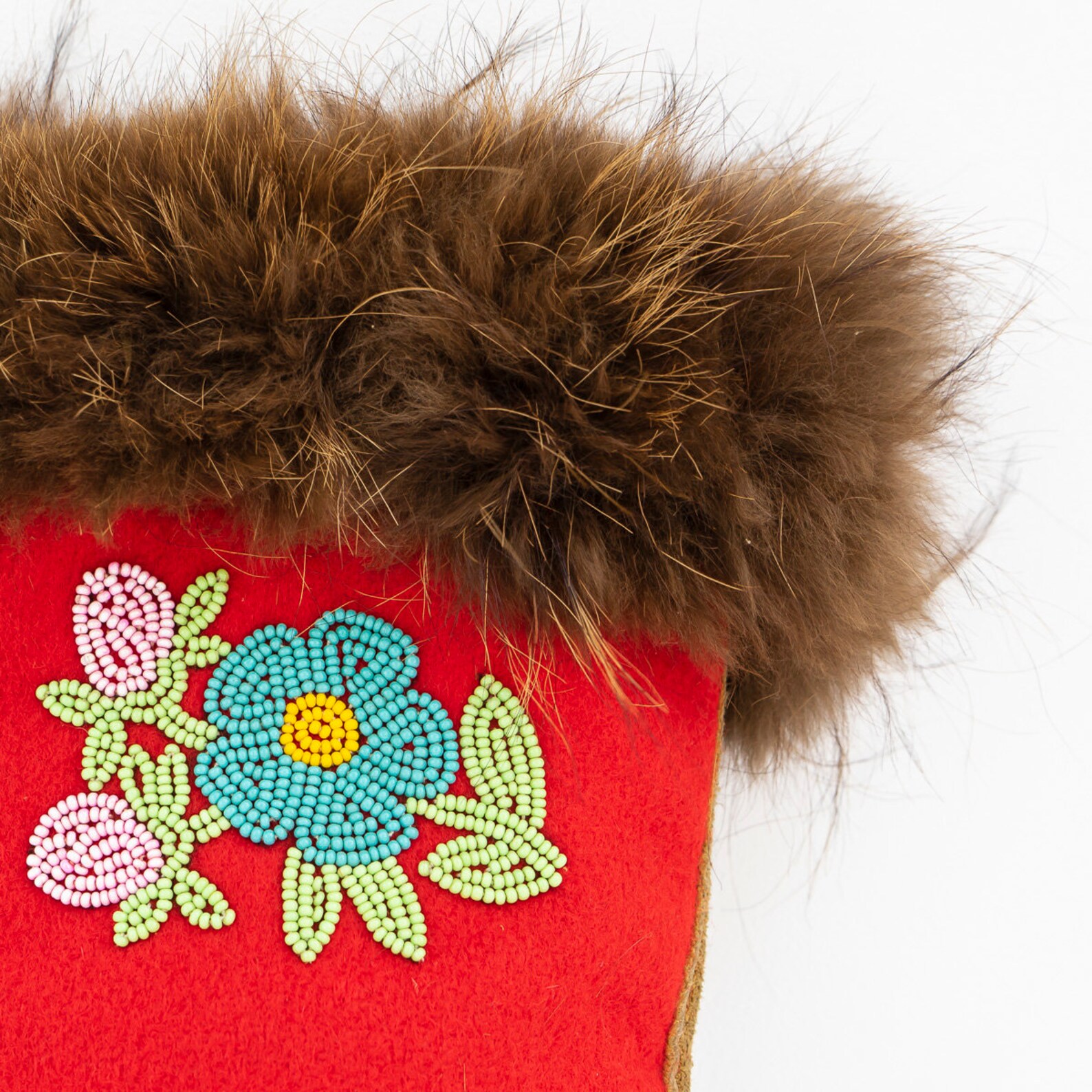Vintage Ojibwe Beaded Felt and Moose Skin Gauntlet Mittens 1950s ...