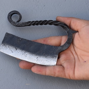 Hand Forged Medieval Ulu Knife: Blacksmith Kitchen Cutter - Etsy