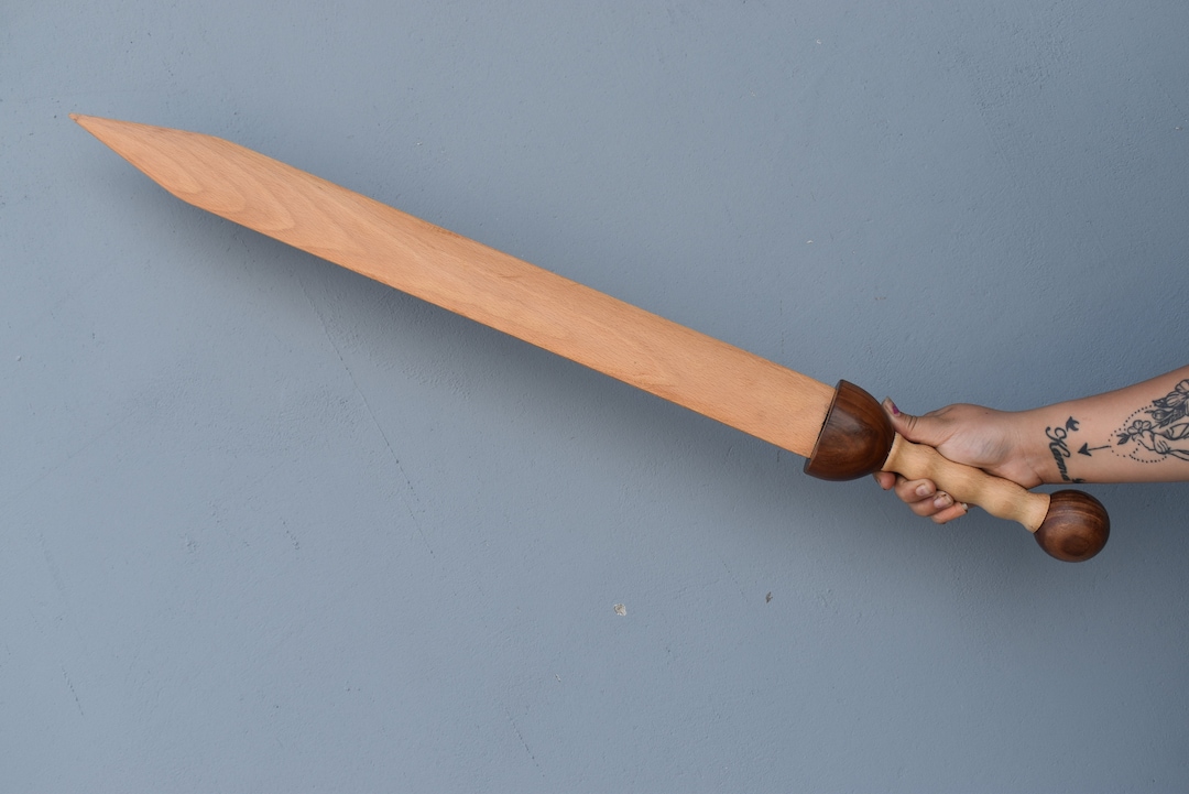 Handcrafted Wooden Roman Gladius | Medieval Practice Sword | Decorative ...