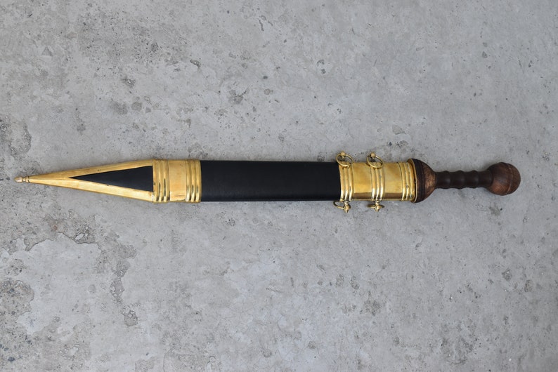 Handcrafted Roman Gladius Replica | Decorative Sword With Wooden Handle ...