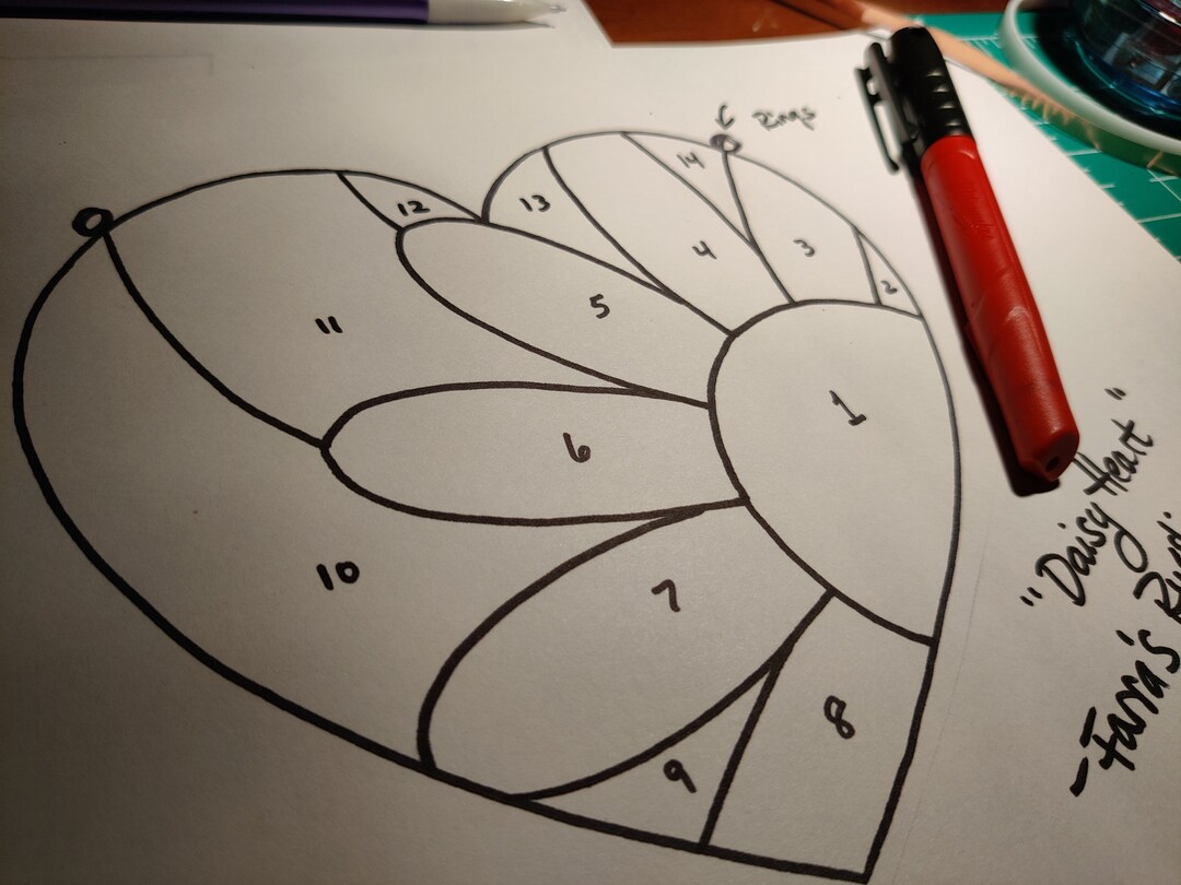 Daisy Heart Stained Glass Pattern - Etsy