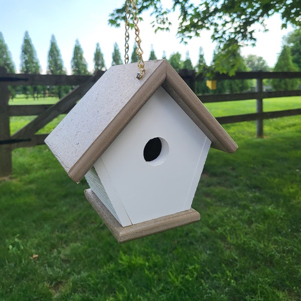 Chickadee Bird House - Etsy
